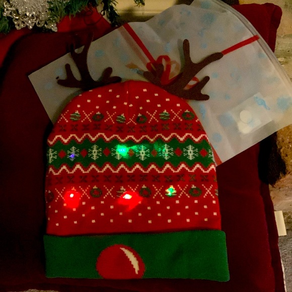 Source Unknown | Wearables | Rudolphred Nosed Knit Cap Flashing Lights ...